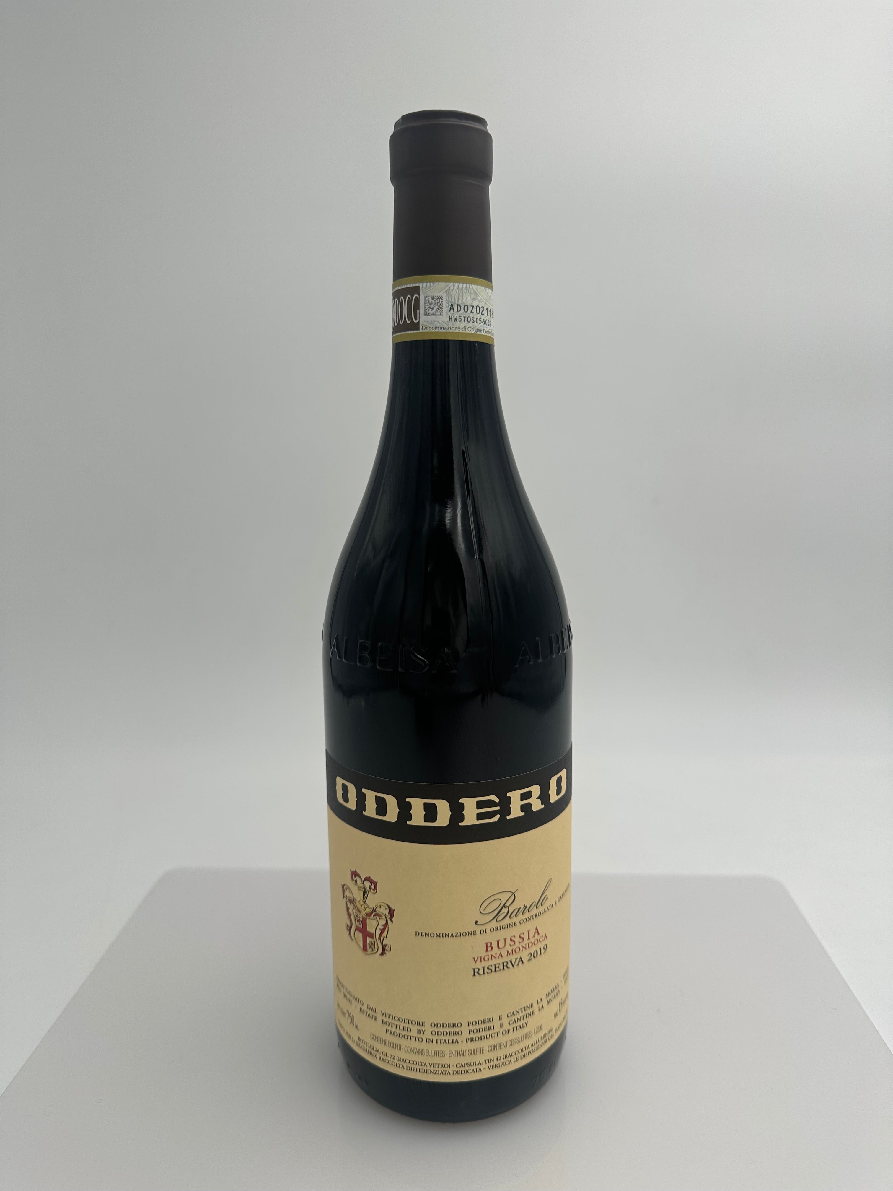 Oddero, Barolo vintage 2019, Riserva Bussia Vigna Mondoca - European ...